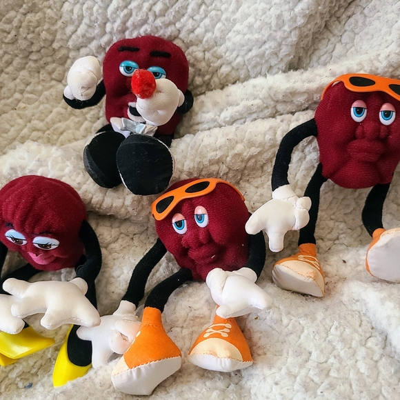 Applause | Other | Red Character Plush Toys Set | Poshmark